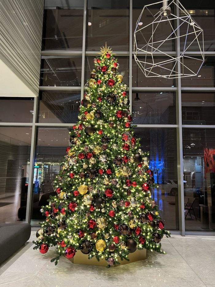 16' Tall Tower Christmas Tree - Greenscape Design & Decor