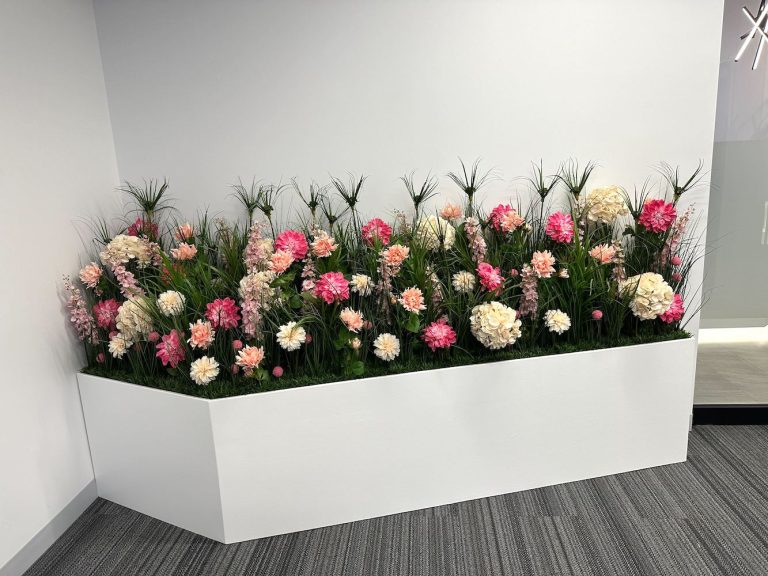 Custom Design Greenery | Greenscape Design & Decor